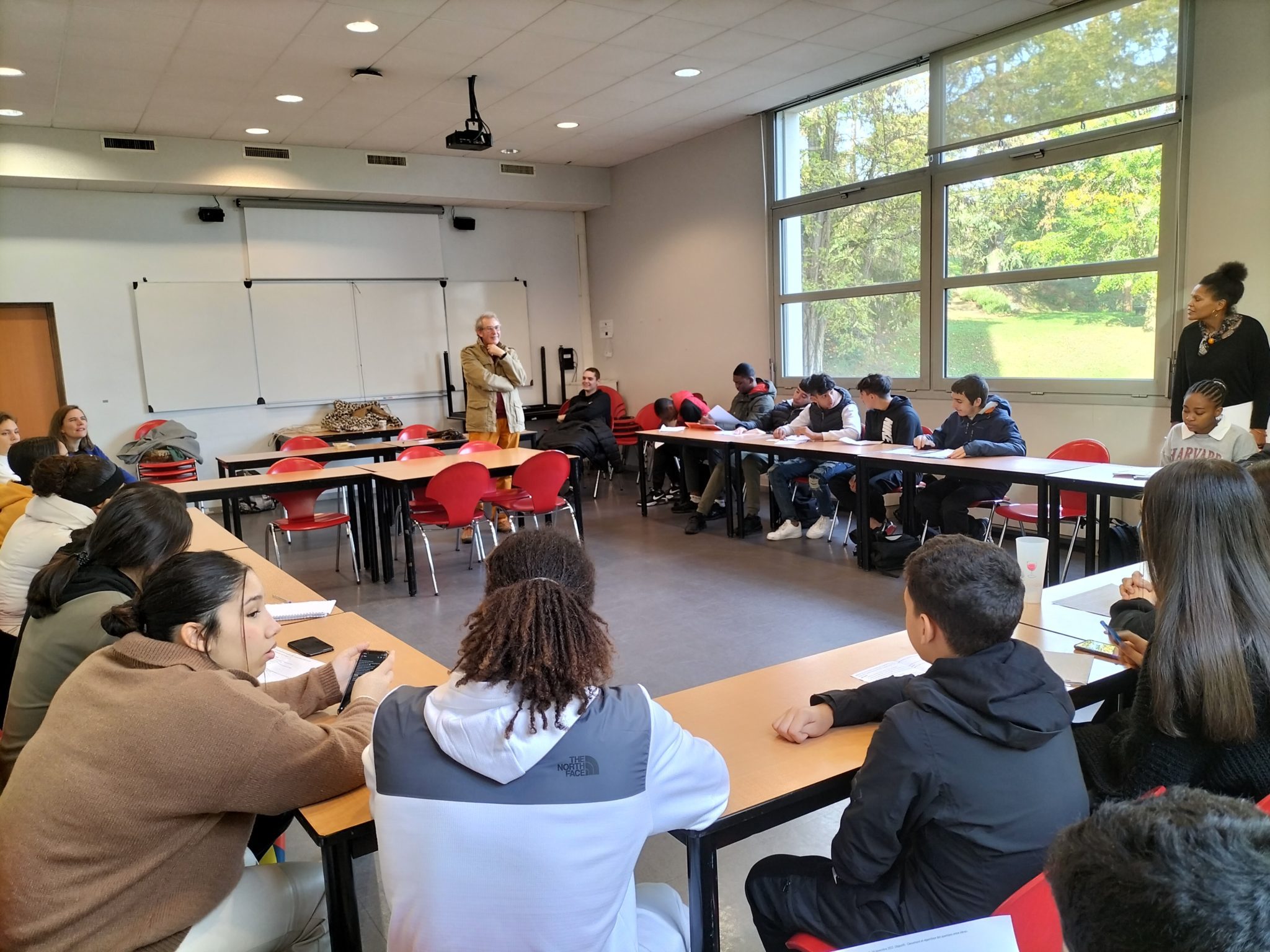 Restitution du Bureau des idées sonores au collège Emile Malfroy ...